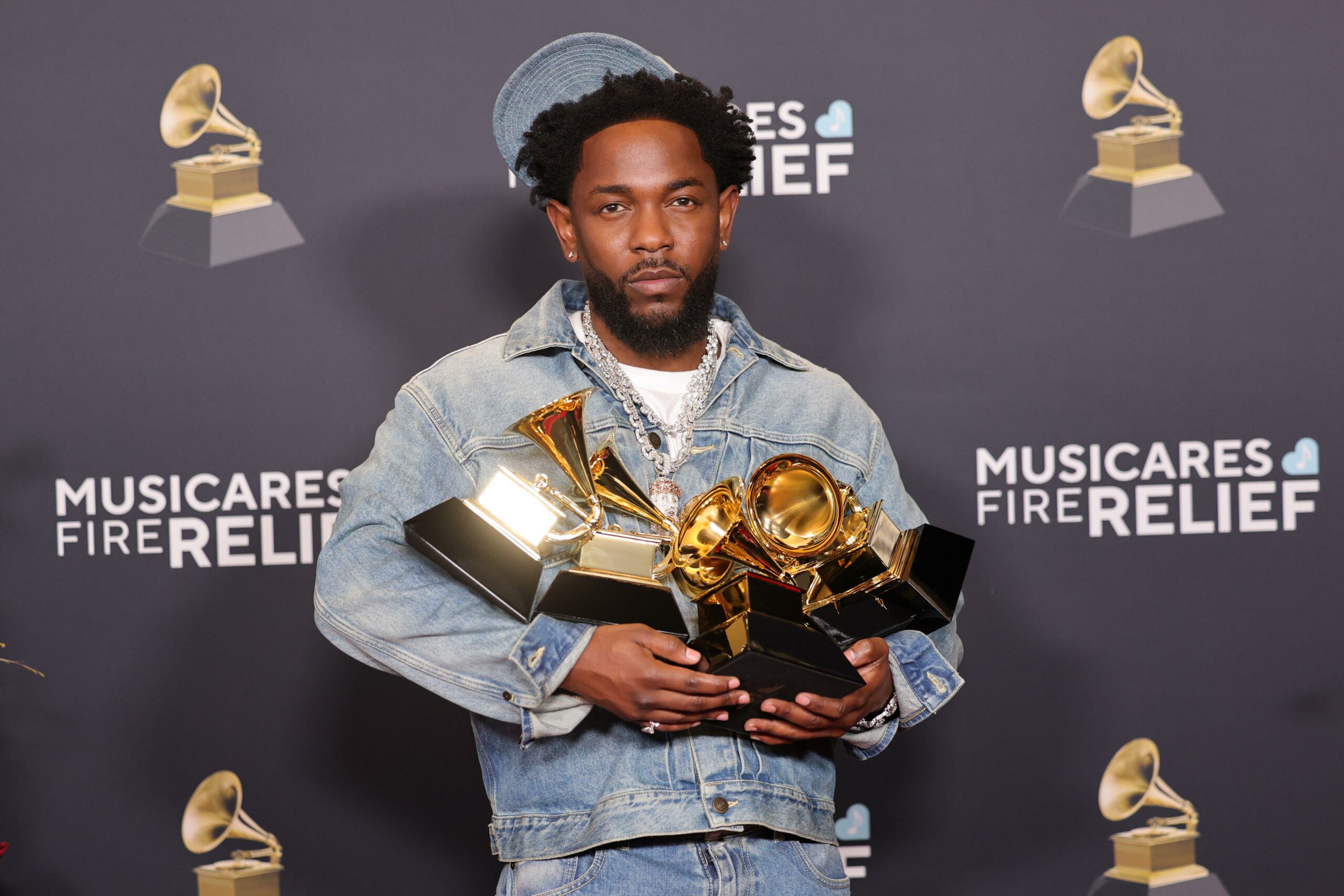 HISTORY IN THE MAKING: All the Major Winners at the 67th GRAMMY Awards ...