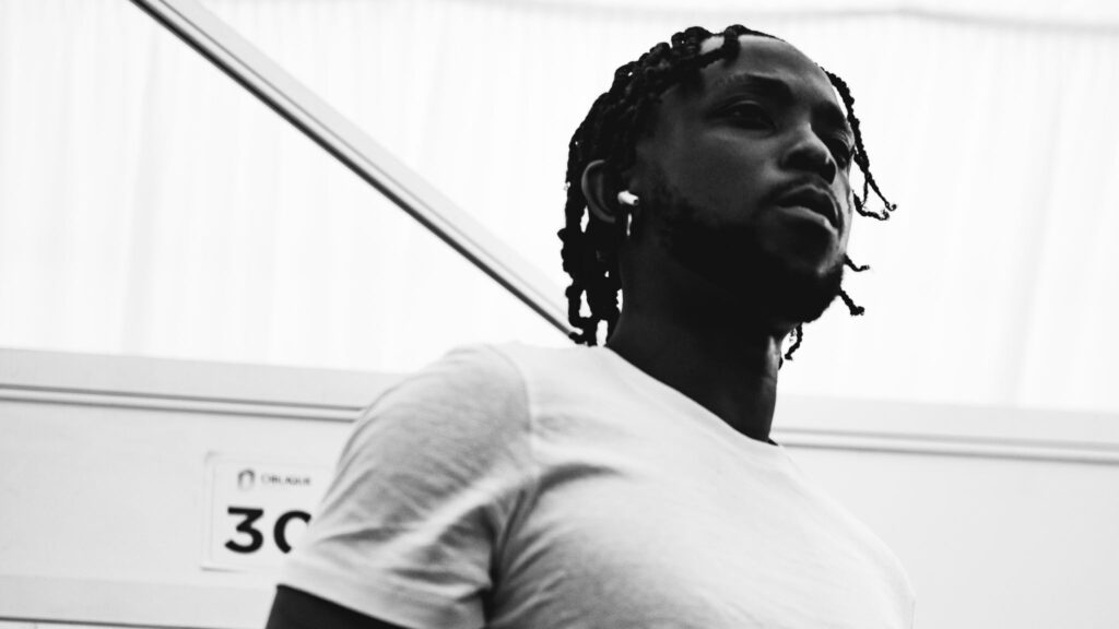 Fortune Igiebor – Concert in Dublin, Ireland – March 14, 2026 - Frero ...